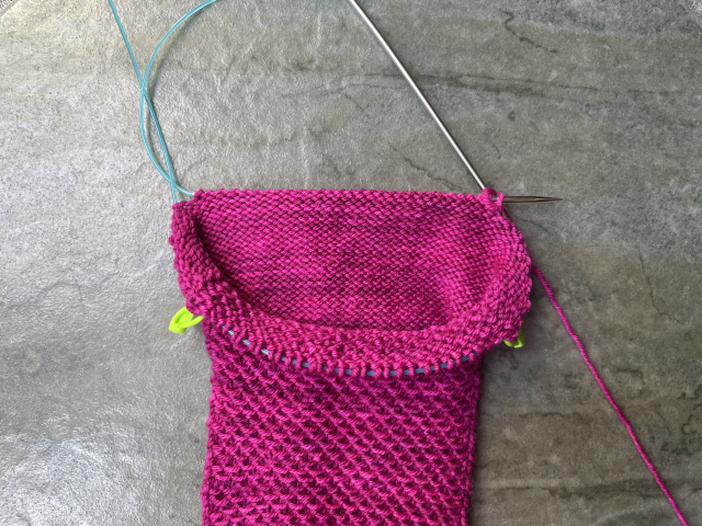 Gusset magic | Knifty Patterns